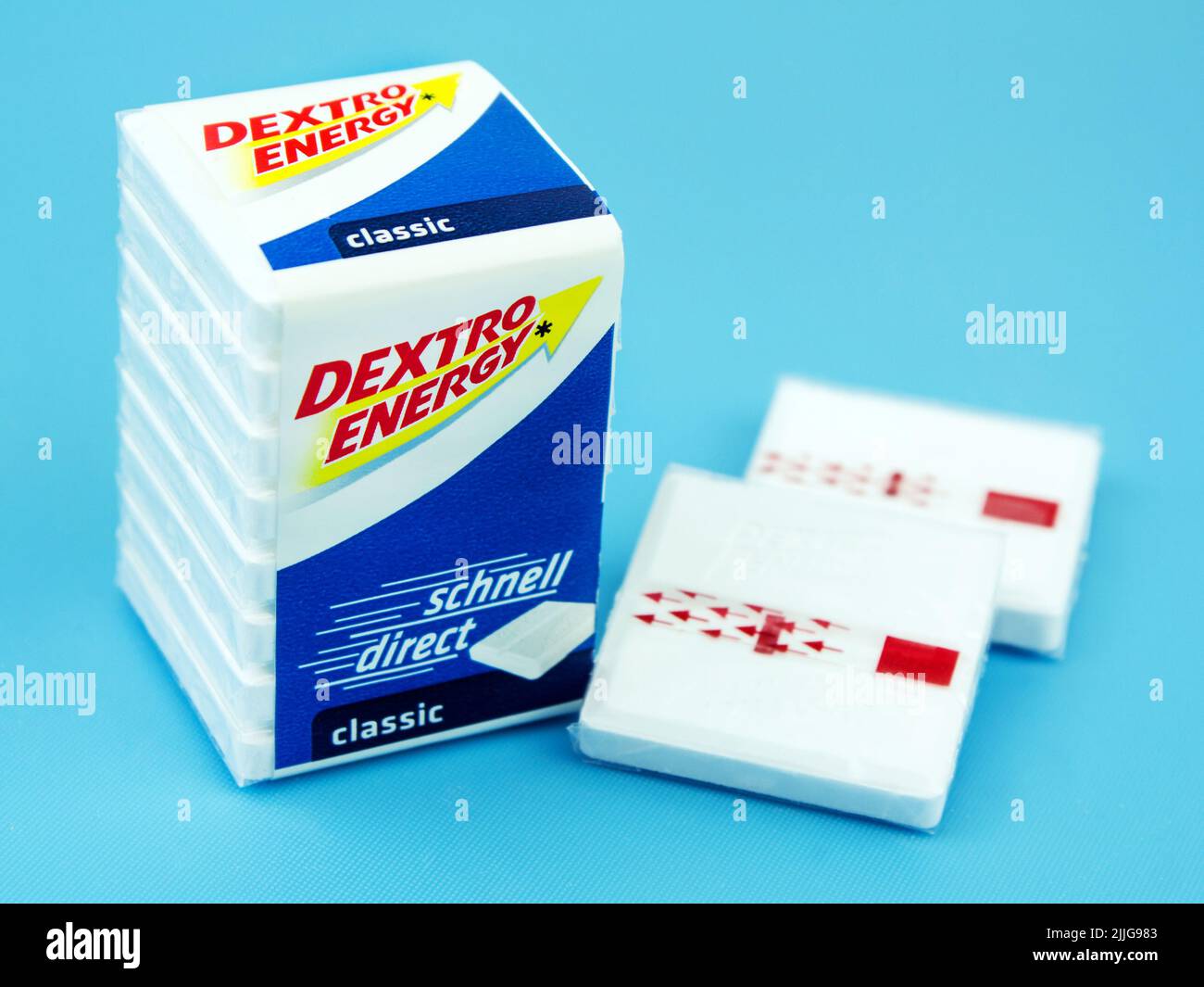 Dextro Energy classic Traubenzucker mit Verpackung Stock Photo - Alamy