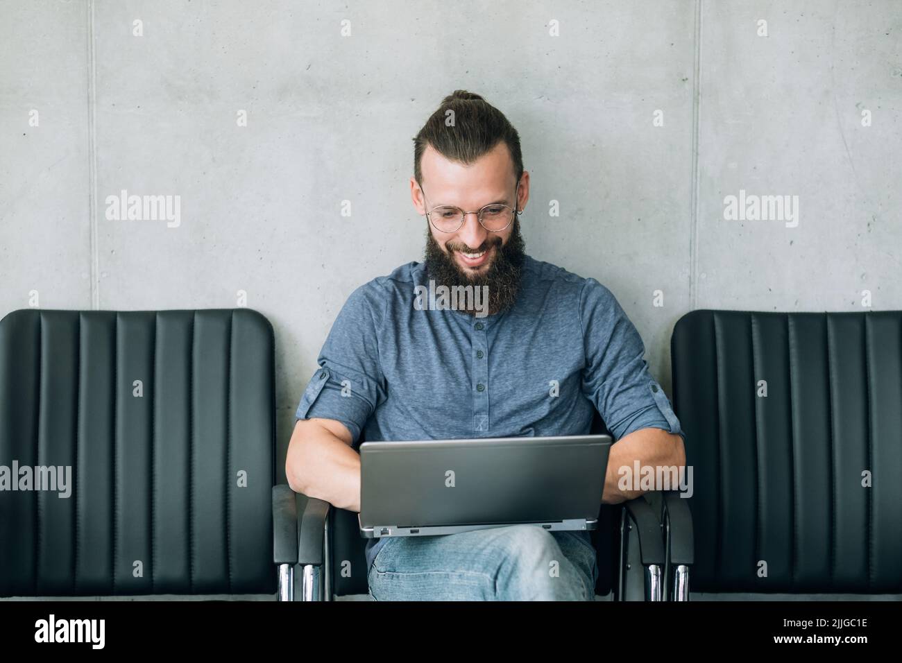 Business conference networking hi-res stock photography and images - Alamy