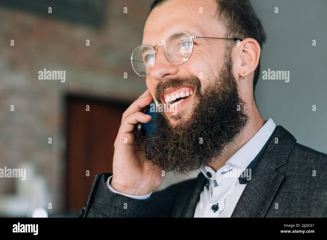 Success communication hi-res stock photography and images - Alamy