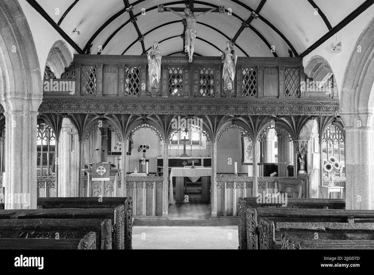 Interior of St Mellanus Church, Mullion Stock Photo - Alamy