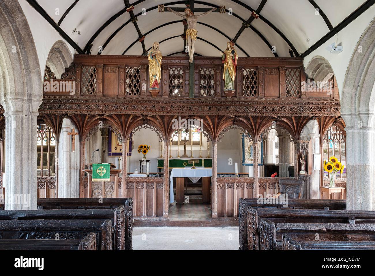 Interior of St Mellanus Church, Mullion Stock Photo - Alamy