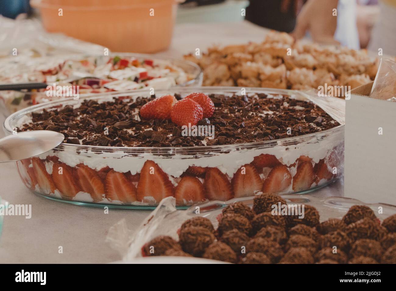 Pave hi-res stock photography and images - Alamy