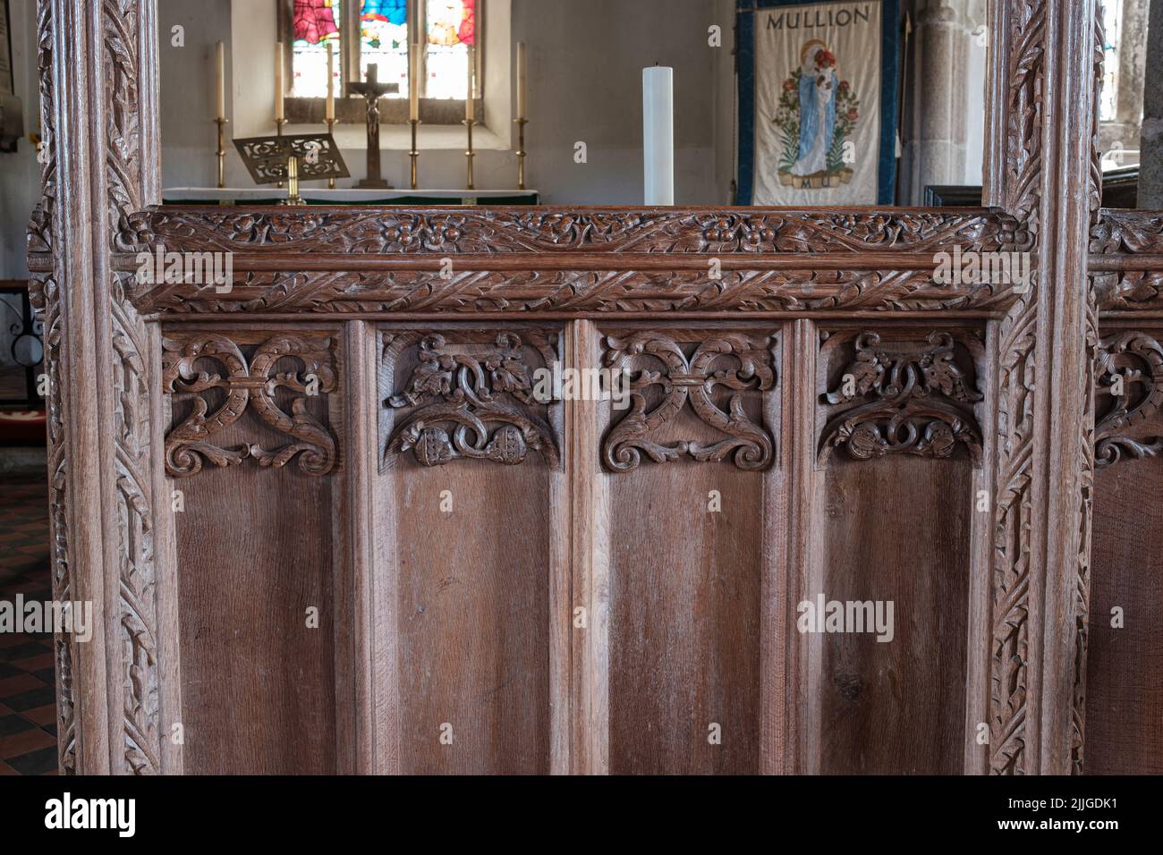 Interior of St Mellanus Church, Mullion Stock Photo - Alamy