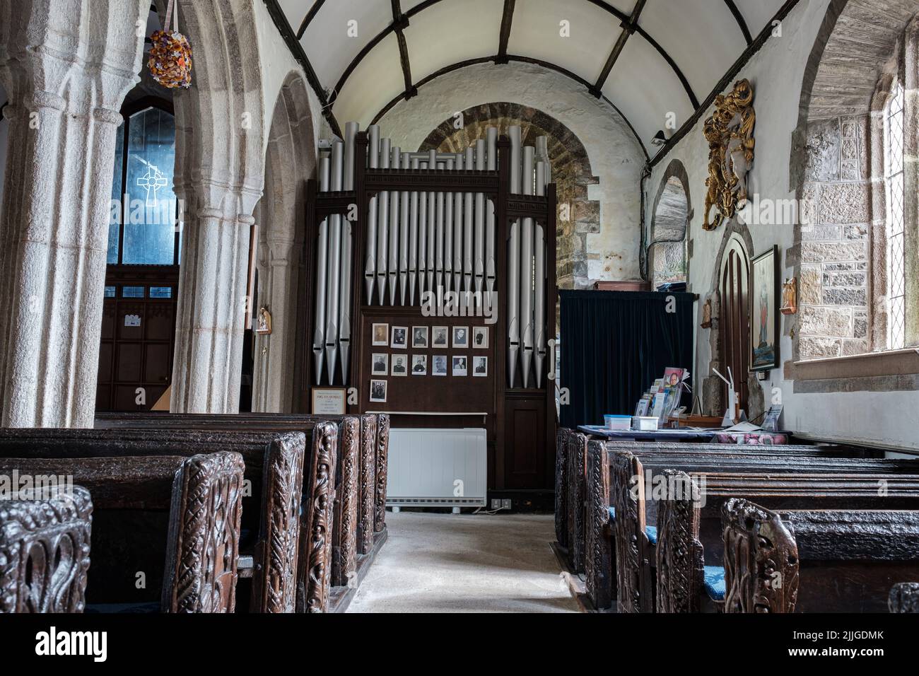 Interior of St Mellanus Church, Mullion Stock Photo - Alamy