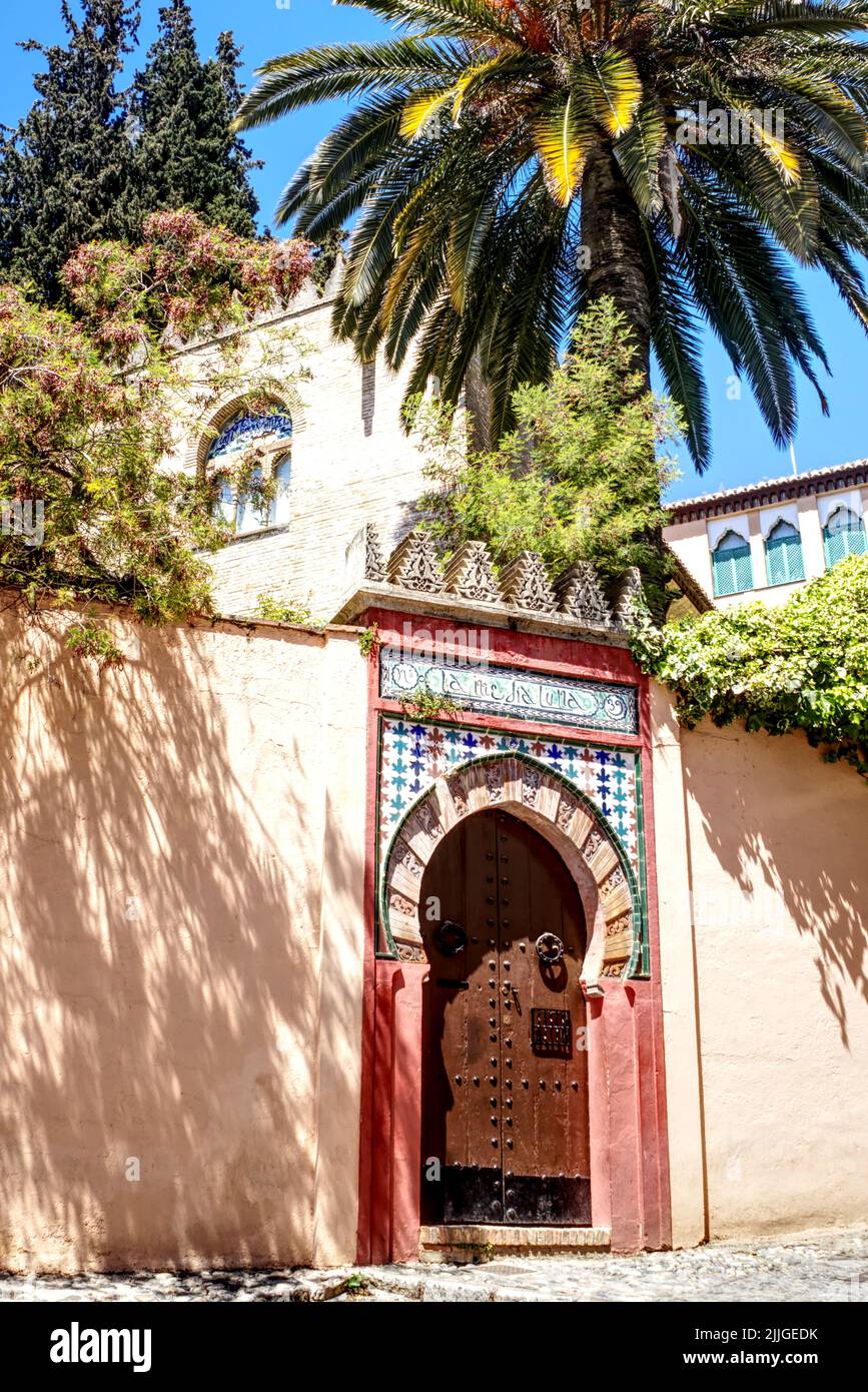 Muslim quarter granada hi-res stock photography and images - Alamy