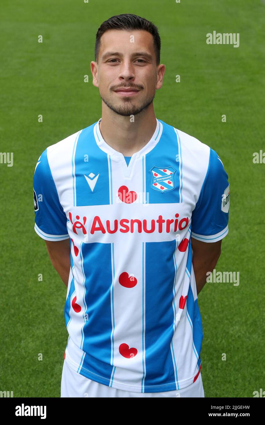 HEERENVEEN, NETHERLANDS - JULY 25: Thom Haye during the photocall of SC ...