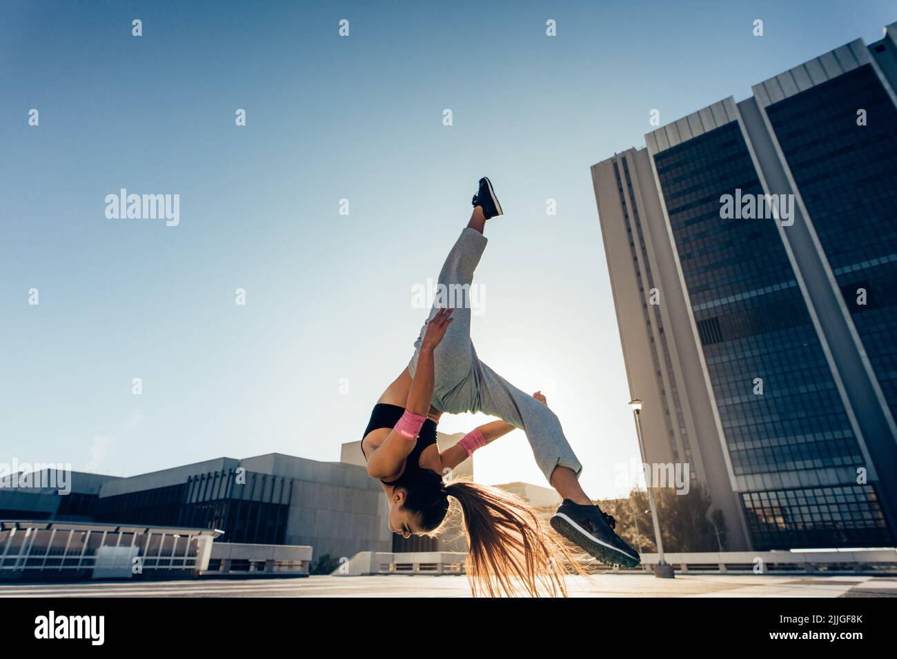 Flashkick hi-res stock photography and images - Alamy