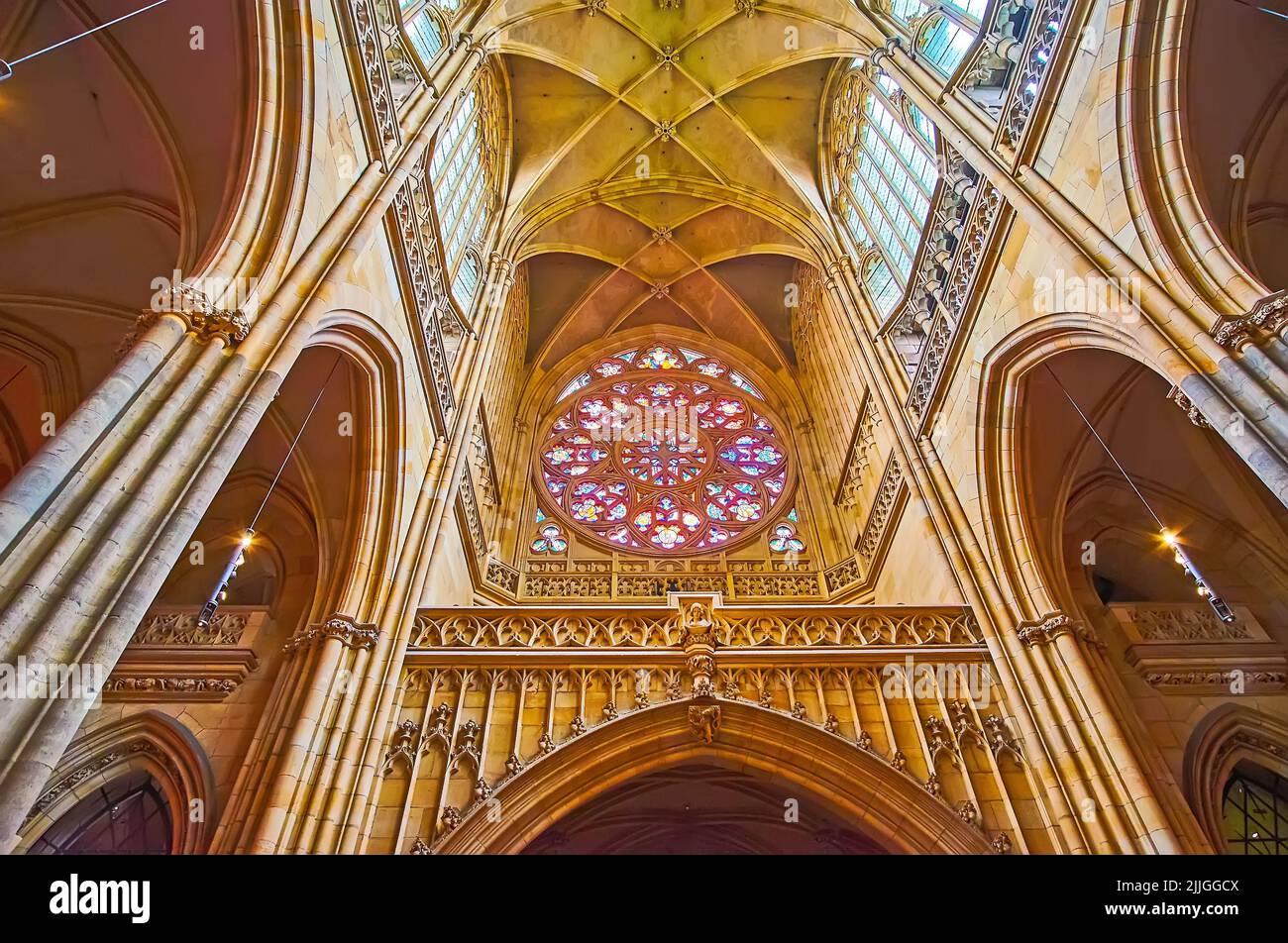 PRAGUE, CAZECH REPUBLIC - MARCH 6, 2022: The scenic stained-glass rose ...