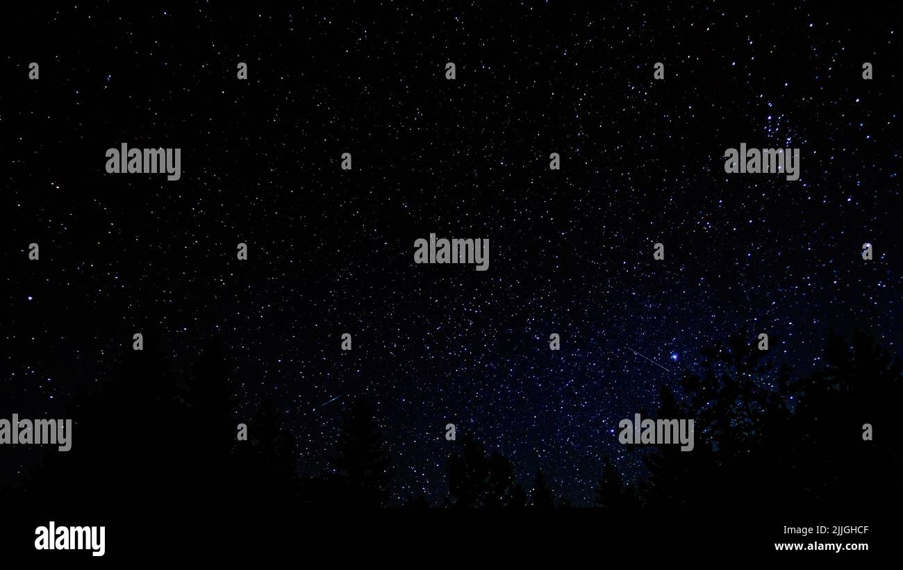 Meteorites night sky hi-res stock photography and images - Alamy