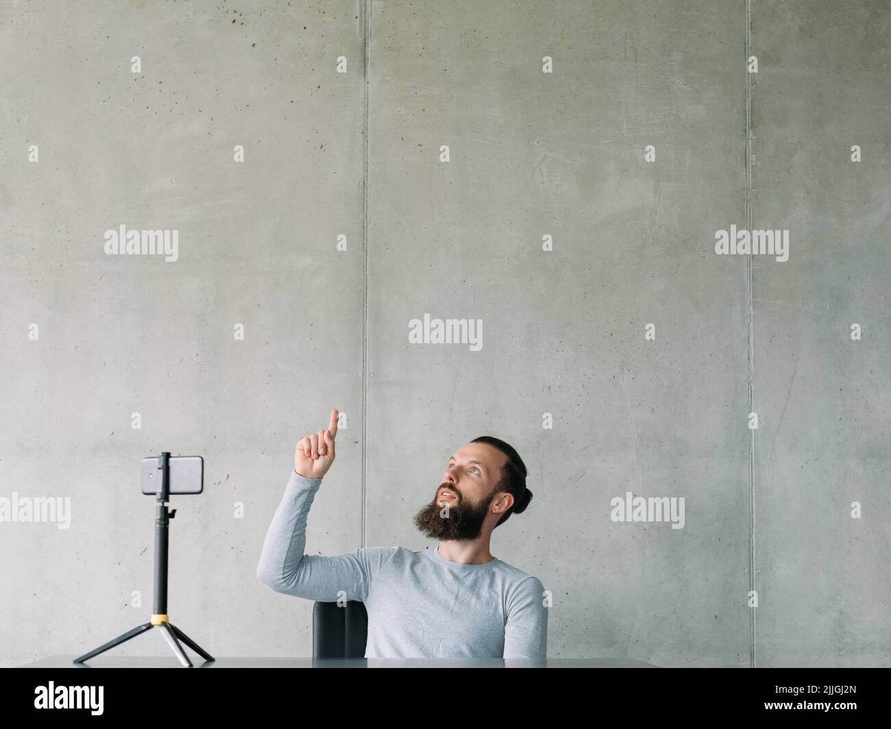 online coaching man smartphone top career Stock Photo - Alamy
