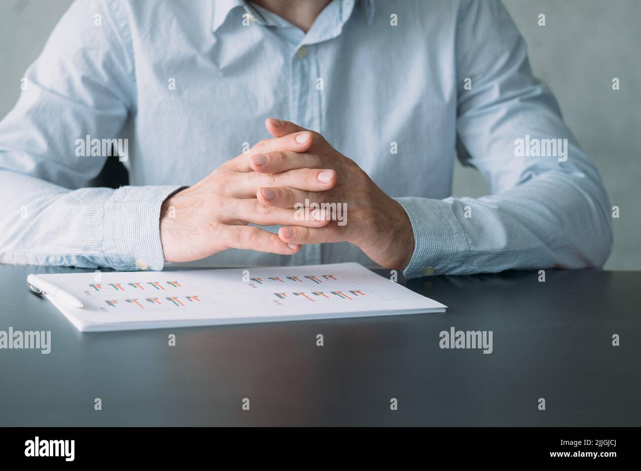 Project desk hi-res stock photography and images - Alamy