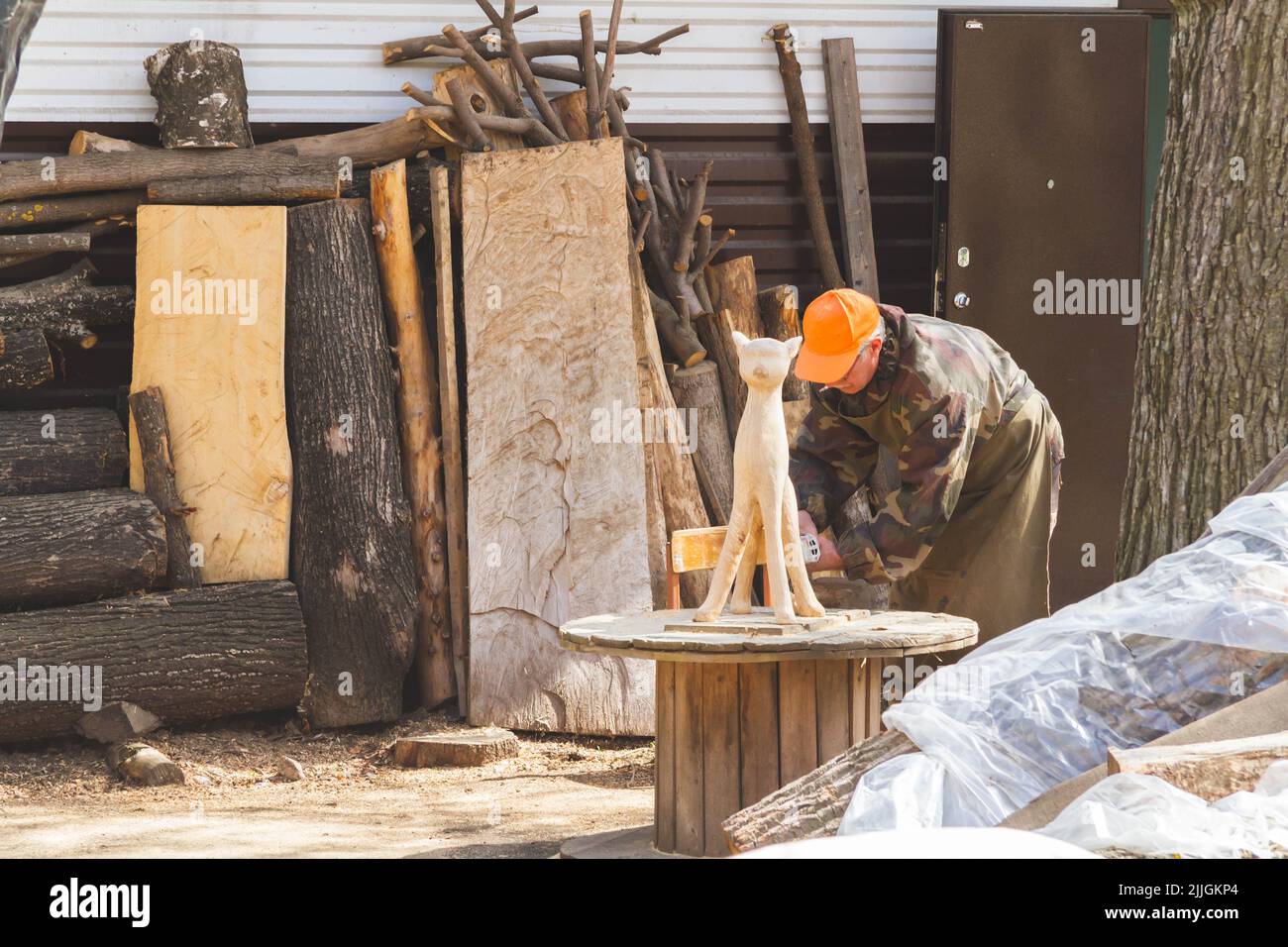 Master woodworker hi-res stock photography and images - Alamy