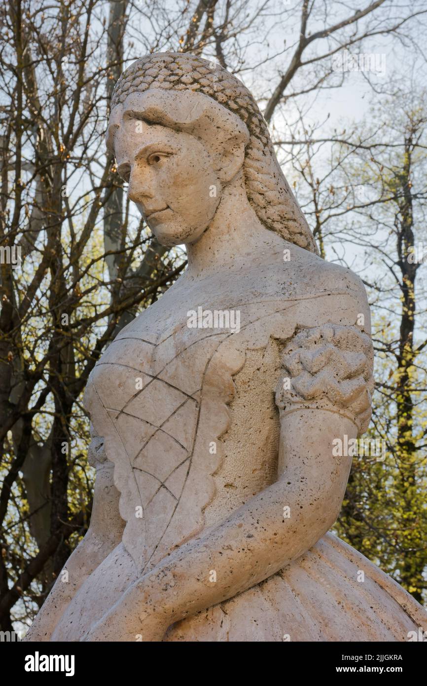 Empress elisabeth monument hi-res stock photography and images - Alamy