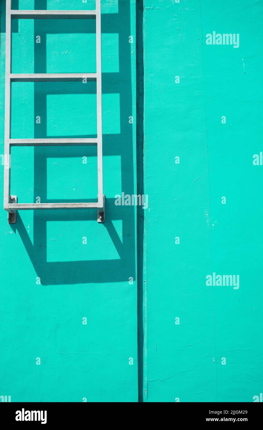 Concrete metal stair case hi-res stock photography and images - Alamy