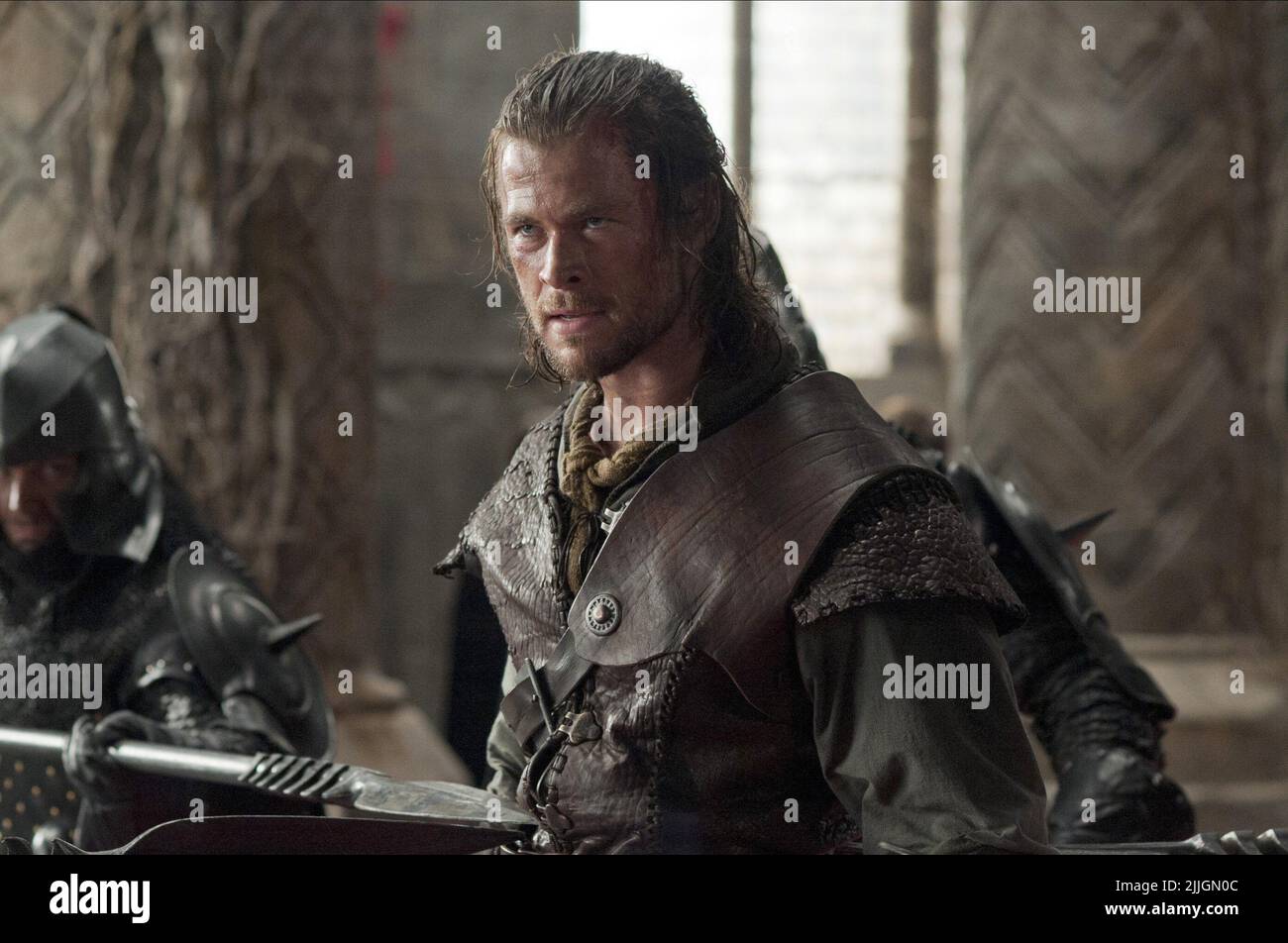 CHRIS HEMSWORTH, SNOW WHITE AND THE HUNTSMAN, 2012 Stock Photo - Alamy