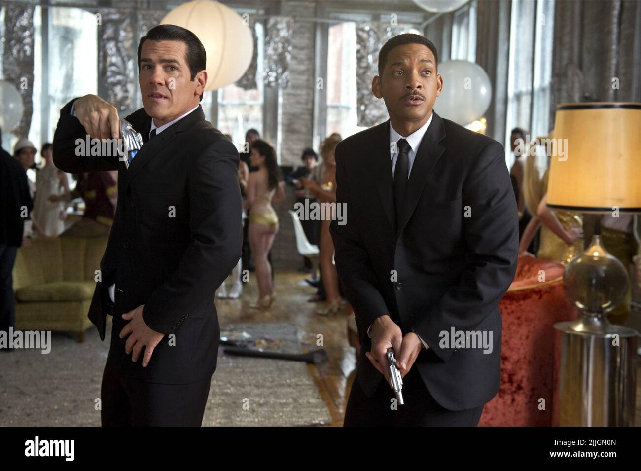 JOSH BROLIN, WILL SMITH, MEN IN BLACK 3, 2012 Stock Photo - Alamy JOSH BROLIN, WILL SMITH, MEN IN BLACK 3, 2012 Stock Photo - Alamy