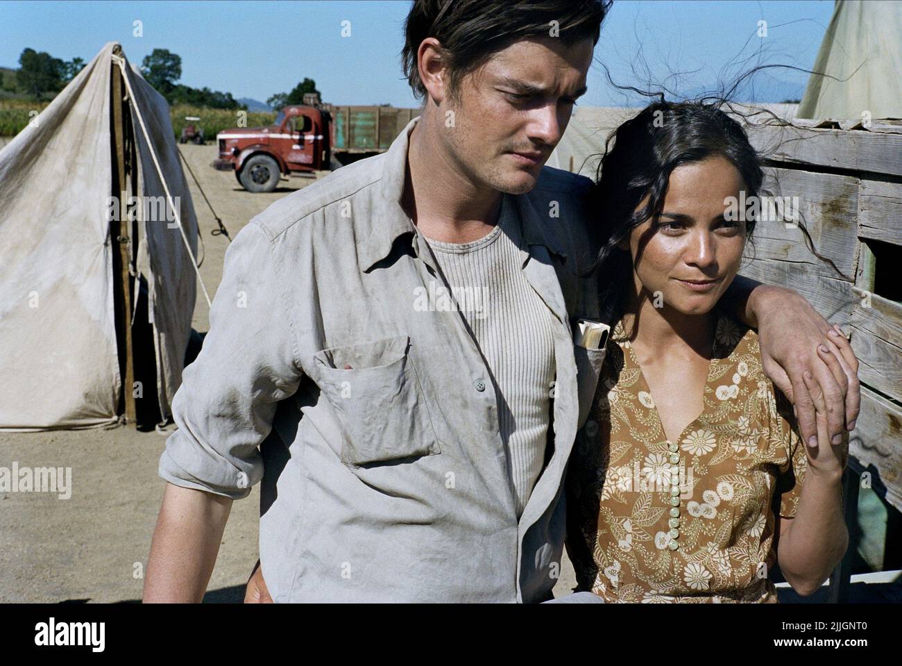 SAM RILEY, ALICE BRAGA, ON THE ROAD, 2012 Stock Photo - Alamy