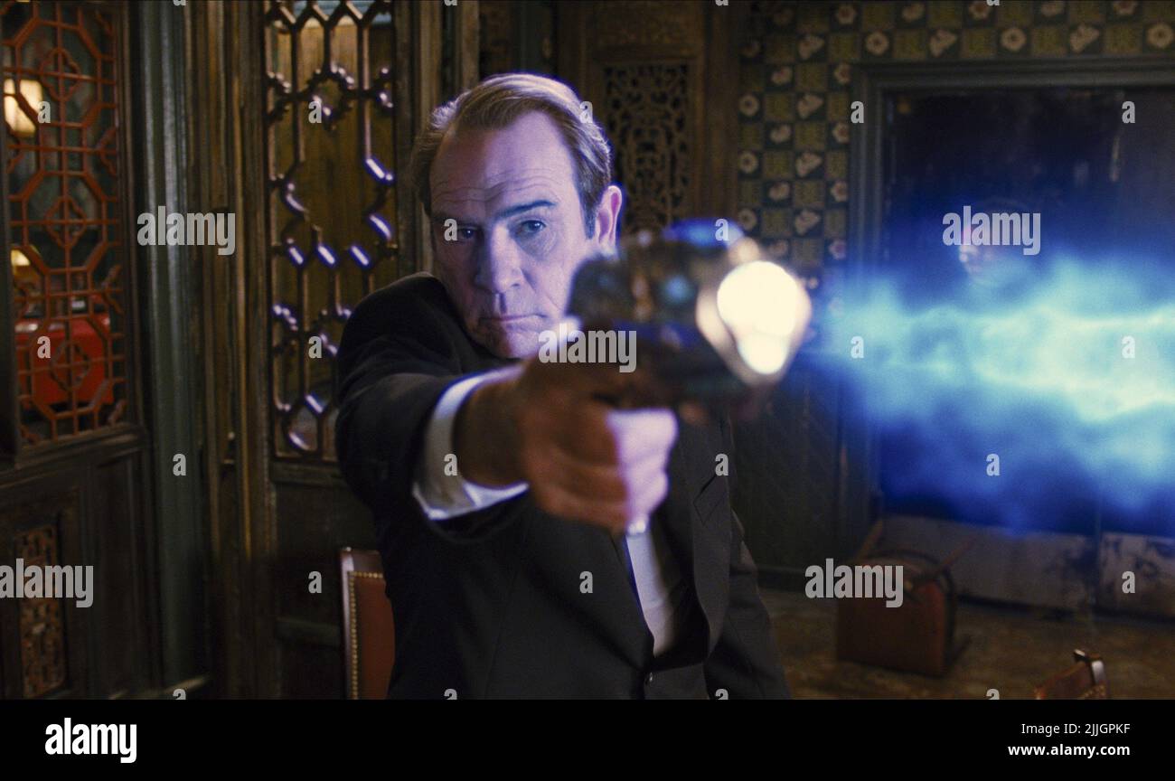 Tommy lee jones men in hi-res stock photography and images - Alamy