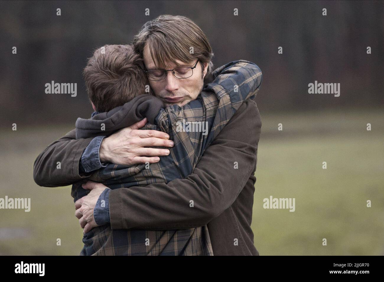 FOGELSTROM,MIKKELSEN, THE HUNT, 2012 Stock Photo - Alamy