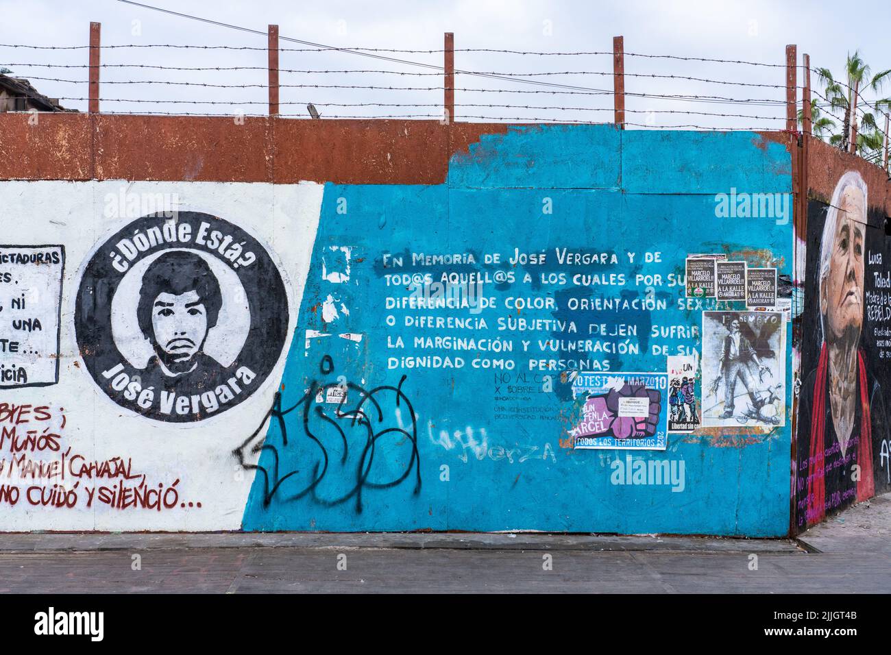 A street mural for social justice on a wall in Iquique, Chile Stock ...