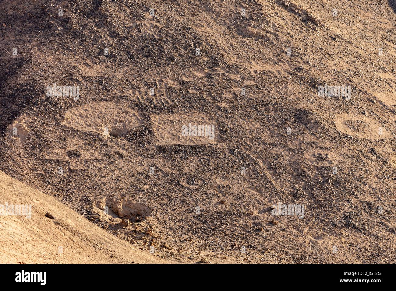 The Cerros Pintados Geoglyphs were made between 700 and 1500 A.D in the ...