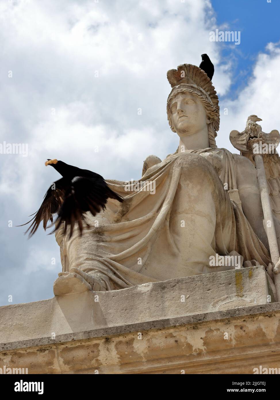 La France Victorieuse Statue by Antoine François Gérard with crow on ...