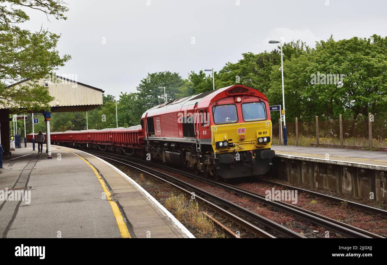 Poole station hi-res stock photography and images - Alamy