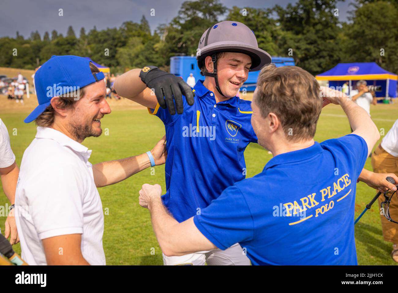 Russian banker Andrey Borodin (right) embracing Josh Hyde at the Gold ...