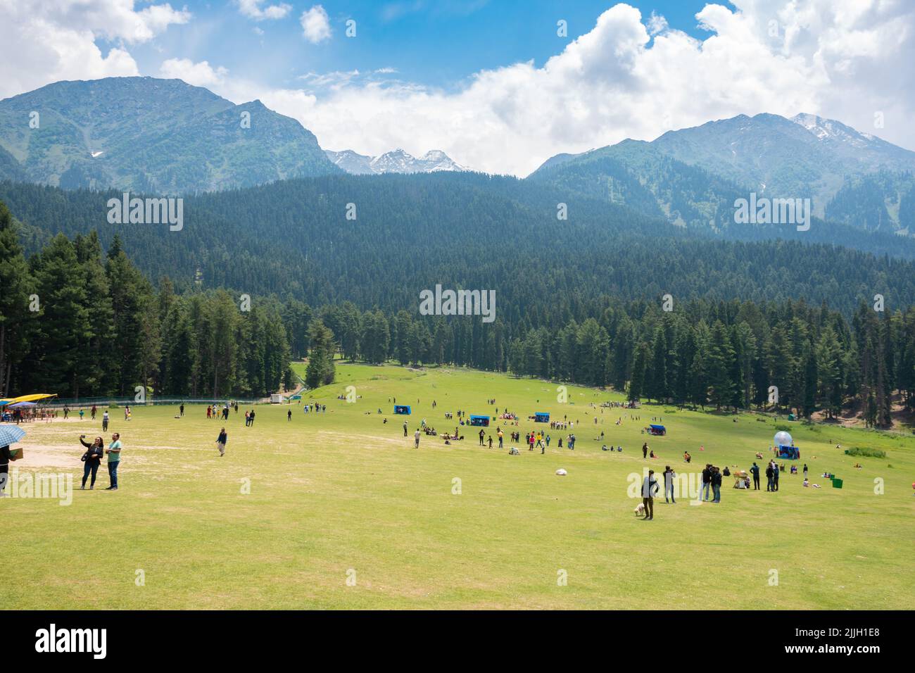 Baisaran Valley, Mini Switzerland Pahalgam, Jammu and Kashmir, India ...