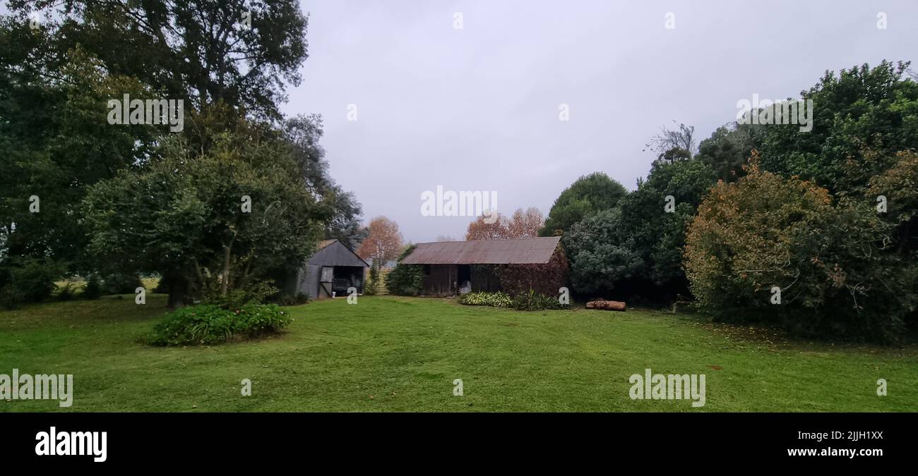 Farm buildings on a quite morning in the country side Stock Photo - Alamy