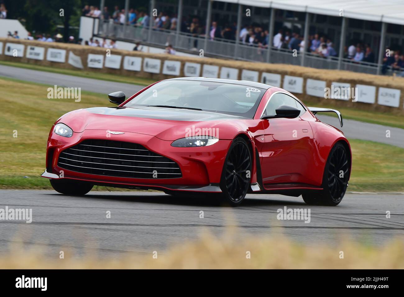 Aston Martin V12 Vantage, Michelin Supercar Run, an opportunity to see ...