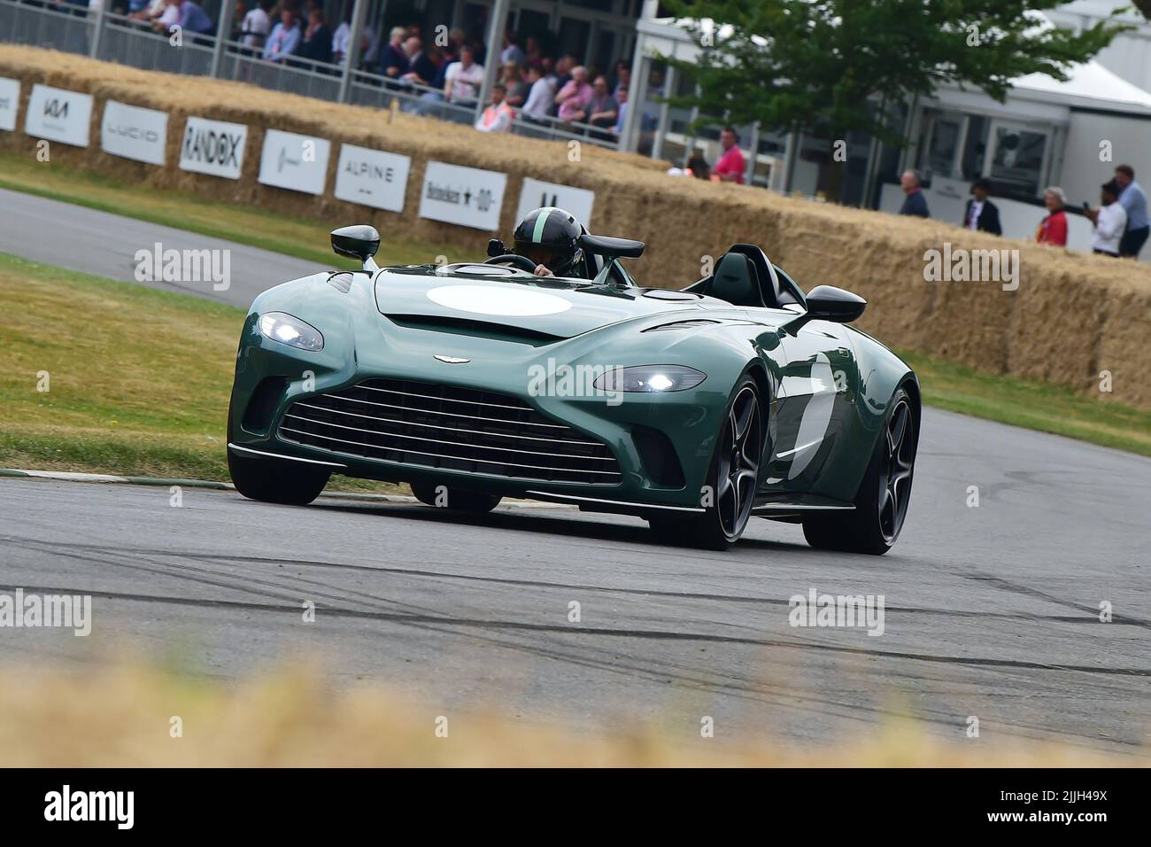 Aston Martin V12 Speedster, Michelin Supercar Run, an opportunity to ...