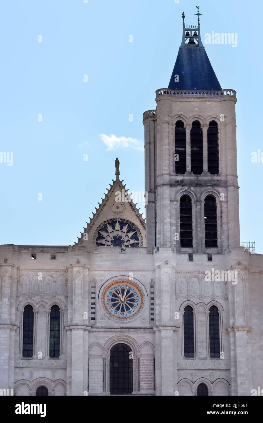 Gothic architecture of the Basilica of Saint-Denis, a large former ...