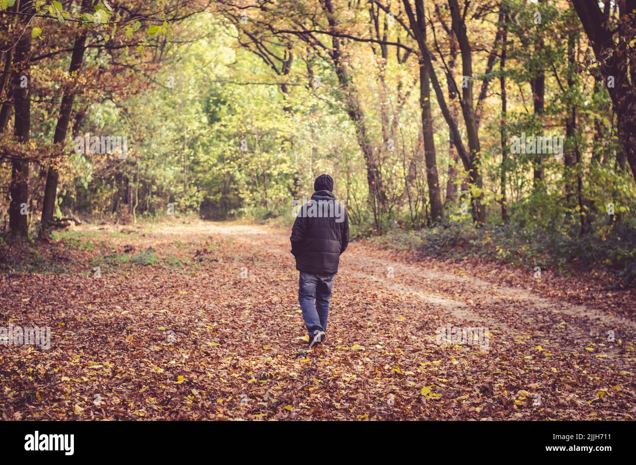 Sad man walking hi-res stock photography and images - Alamy