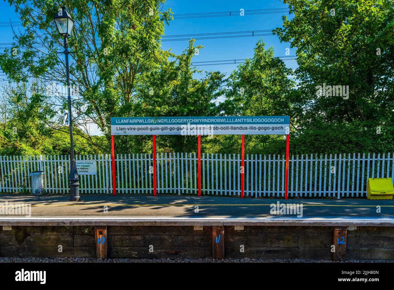 Llanfairpwll train station hi-res stock photography and images - Alamy