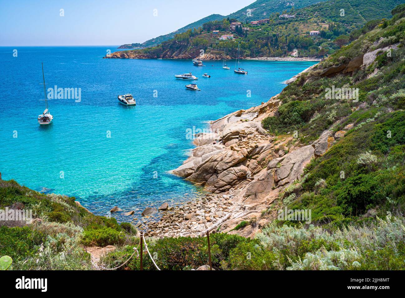 Cala dello Smeraldo on the paradise Giglio Island, Tuscany, Italy Stock ...