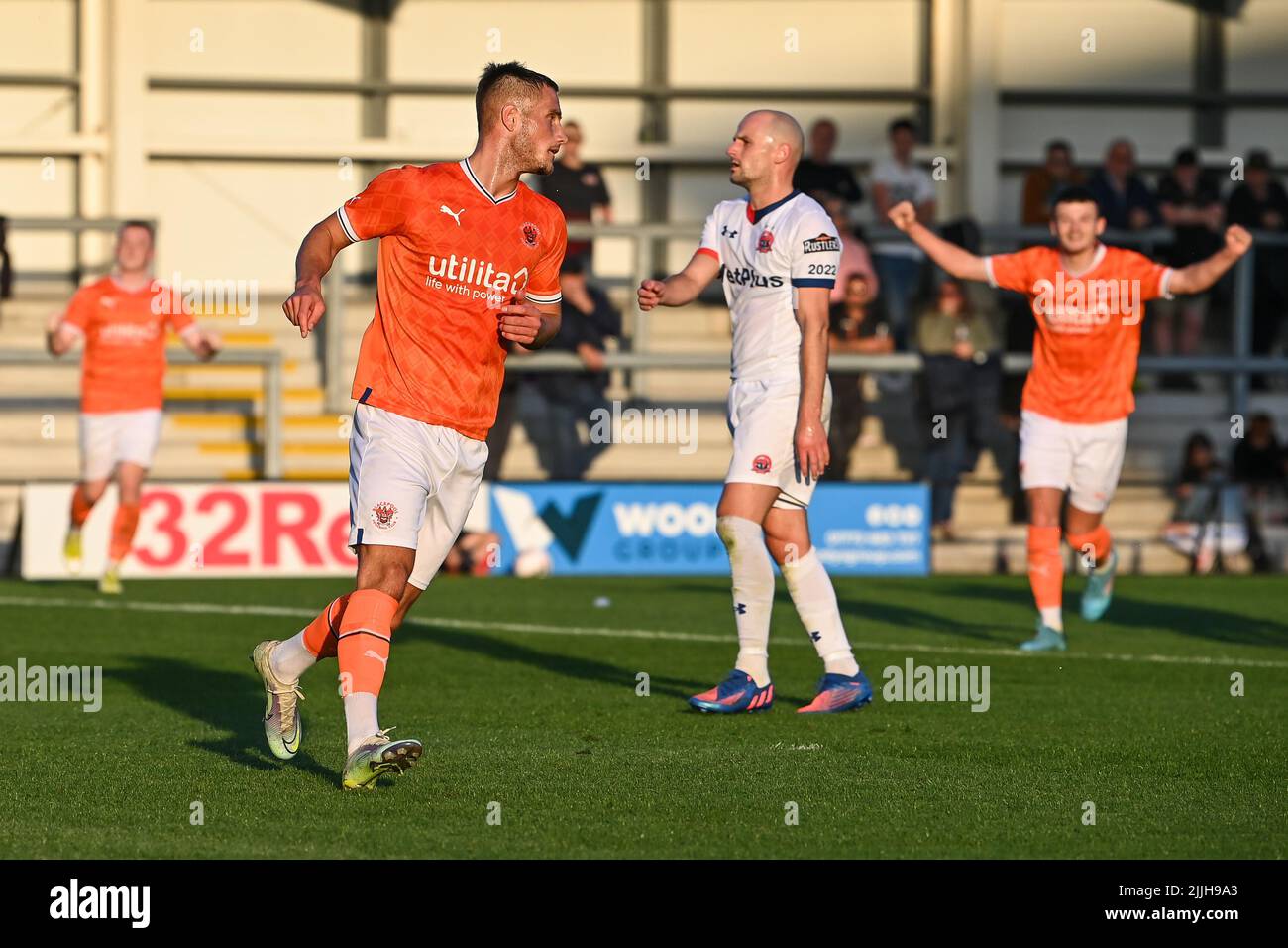 Jerry Yates #9 of Blackpool celebrates his goal to make it 0-1 Stock ...