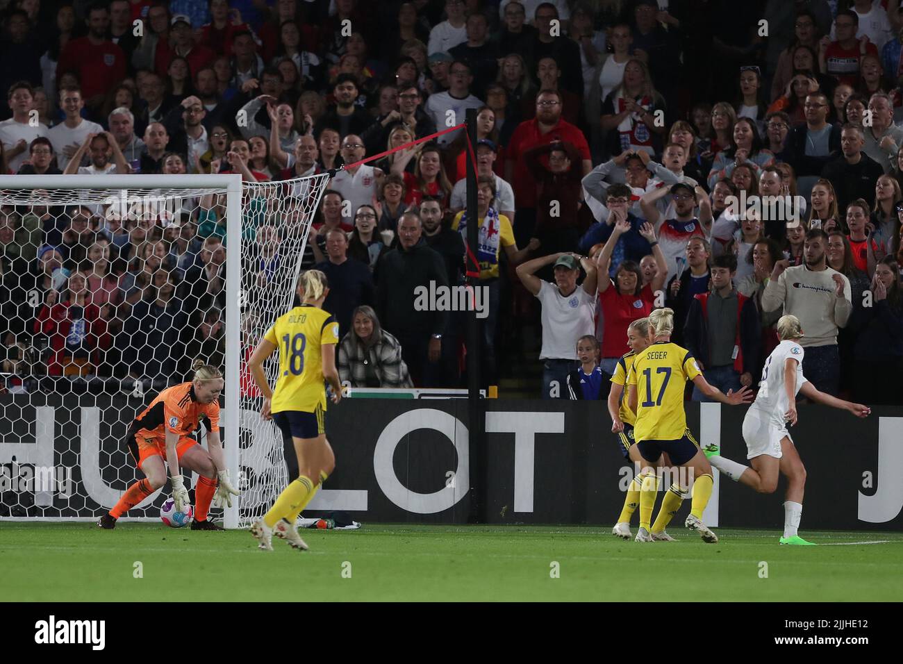 Alessia russo england 2022 hi-res stock photography and images - Alamy