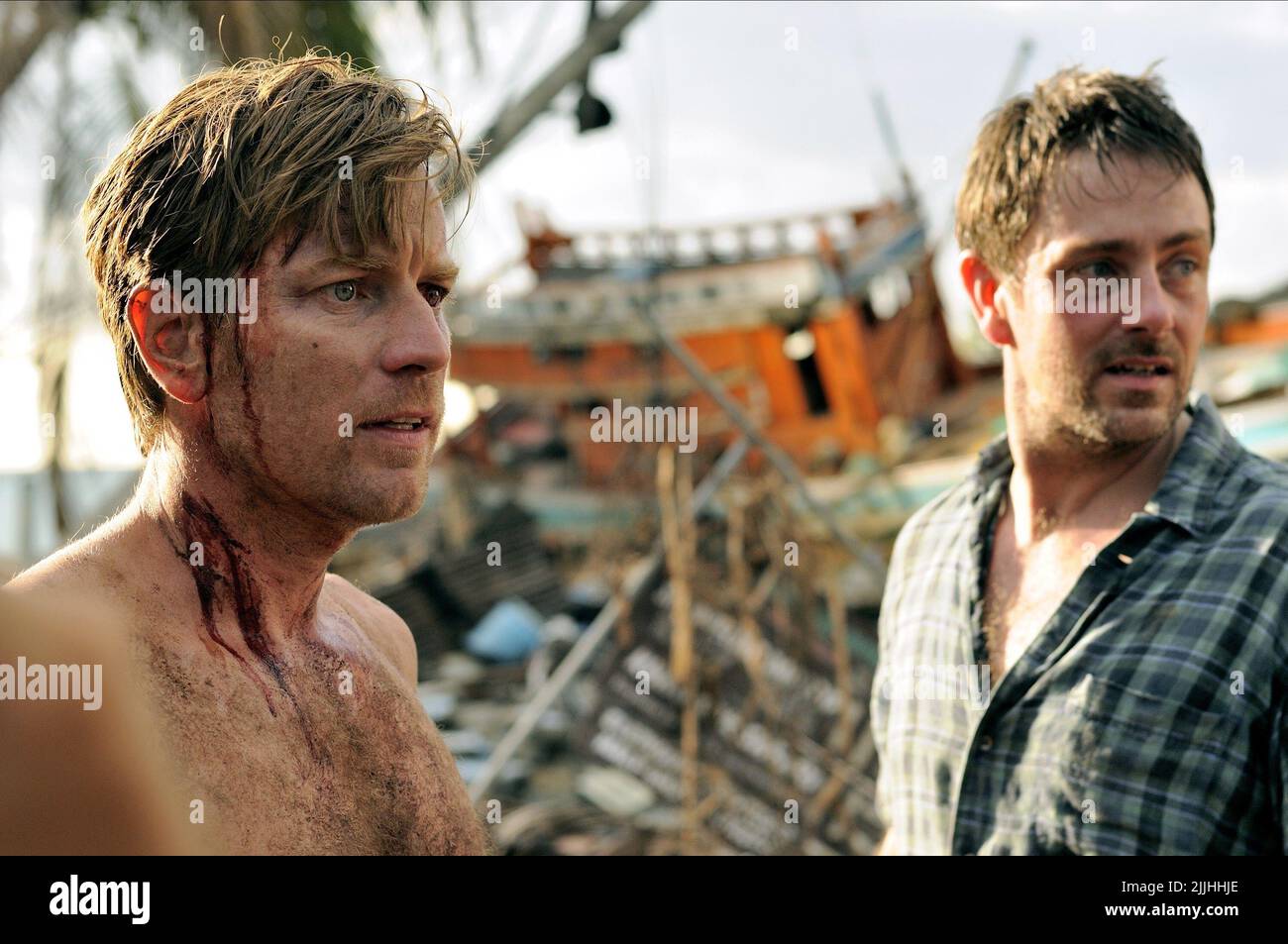 EWAN MCGREGOR, DOMINIC POWER, THE IMPOSSIBLE, 2012 Stock Photo - Alamy
