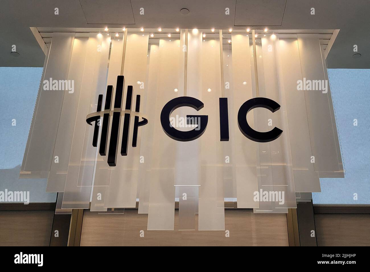 Gic singapore hi-res stock photography and images - Alamy