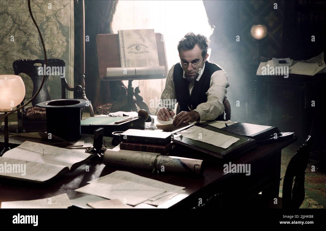 DANIEL DAY-LEWIS, LINCOLN, 2012 Stock Photo - Alamy