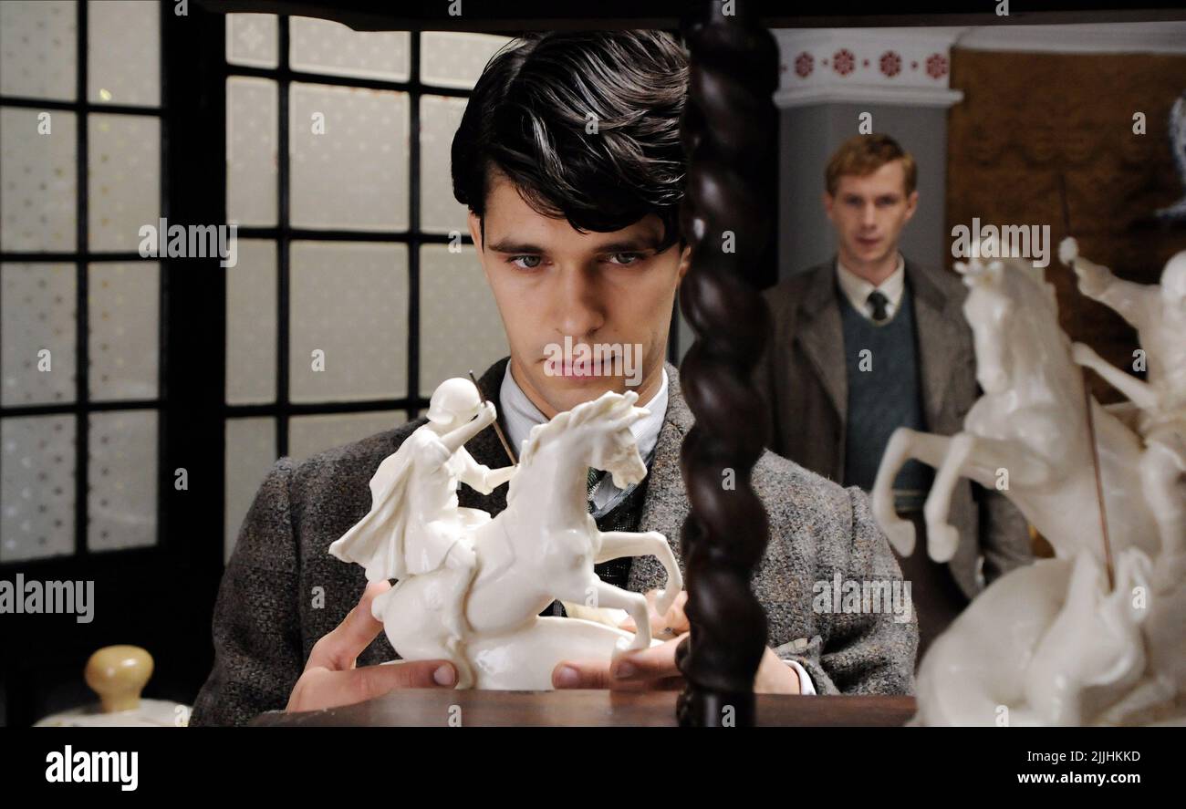 Robert Frobisher Piano