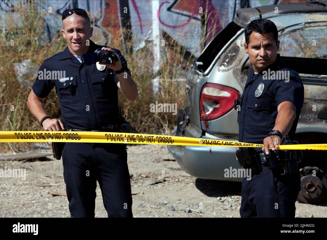 End of watch jake gyllenhaal hi-res stock photography and images - Alamy