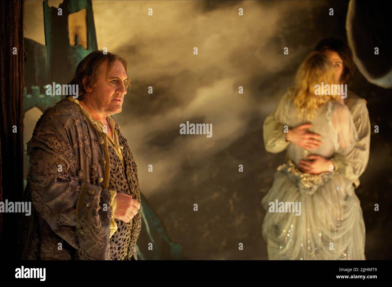 Who laughs hi-res stock photography and images - Alamy