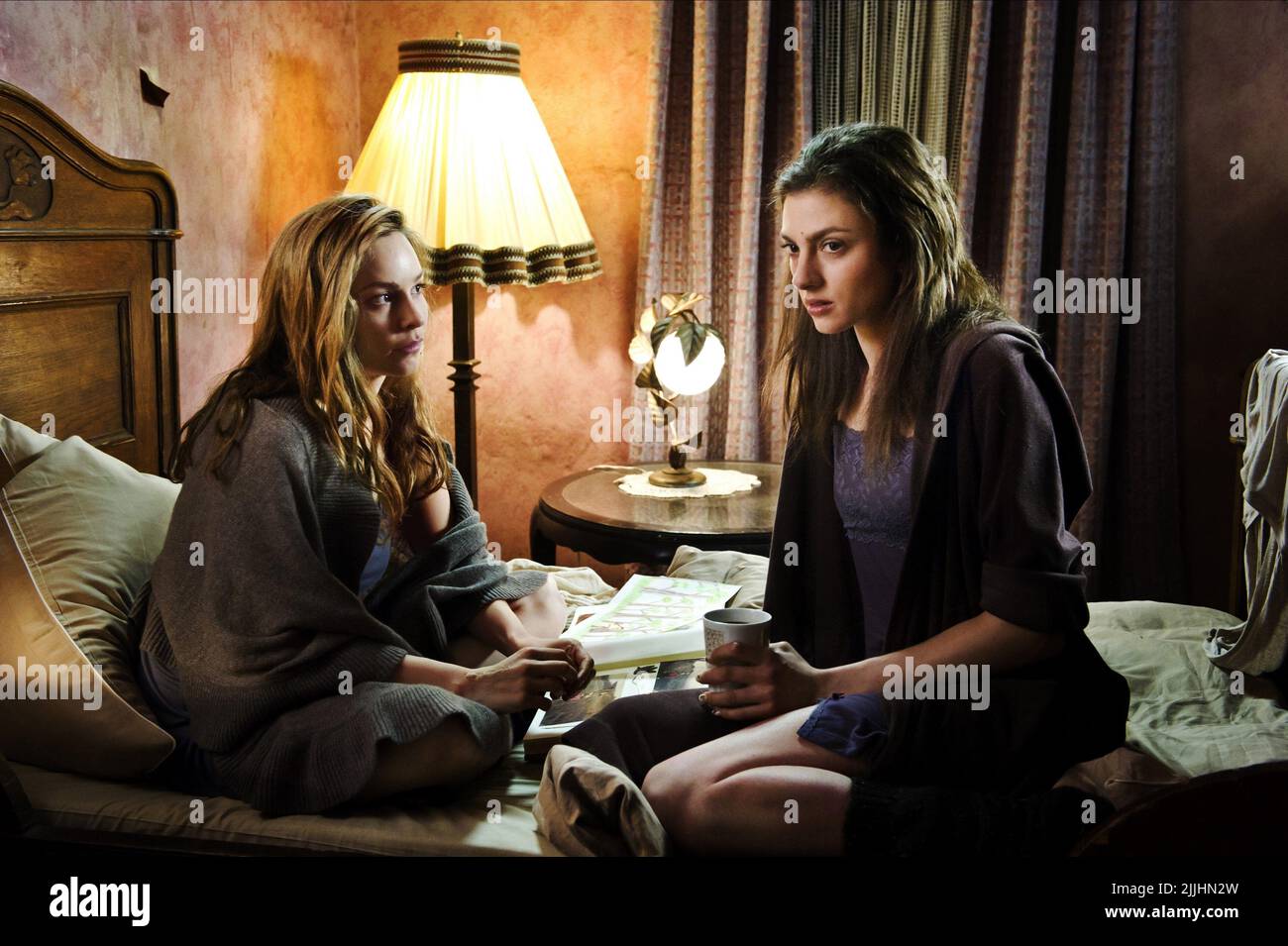 LAURA DE BOER, MINA TANDER, FORGOTTEN, 2012 Stock Photo - Alamy