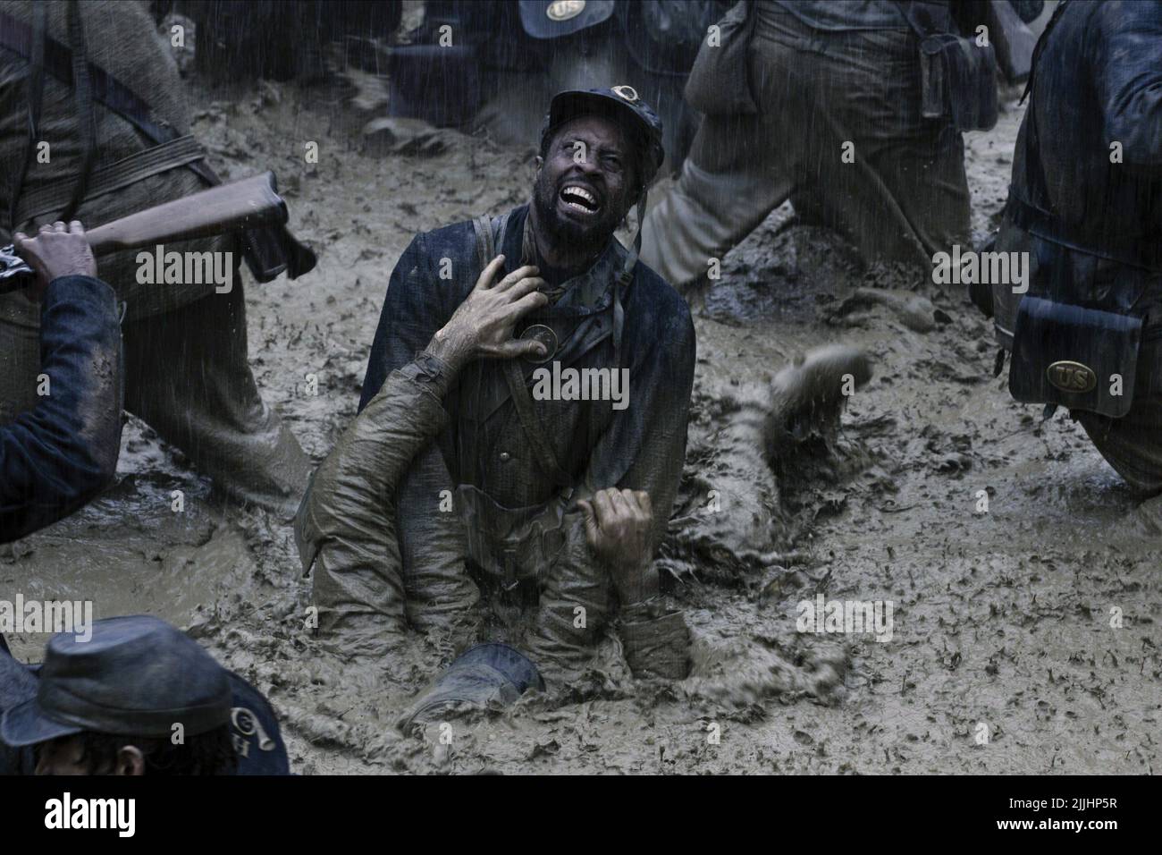 Shouting soldier hi-res stock photography and images - Alamy