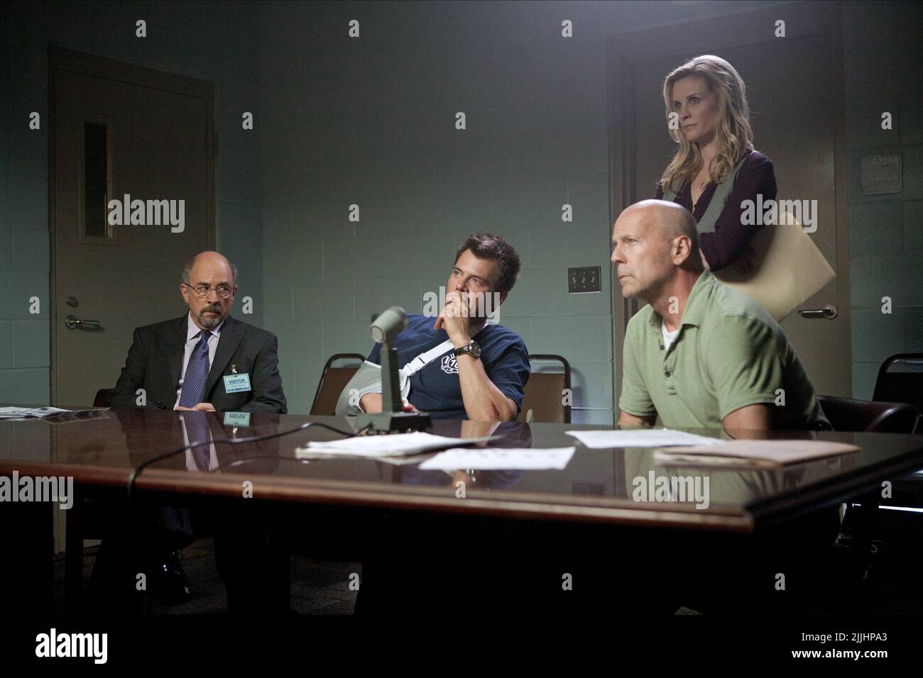 RICHARD SCHIFF, JOSH DUHAMEL, BRUCE WILLIS, BONNIE SOMERVILLE, FIRE ...