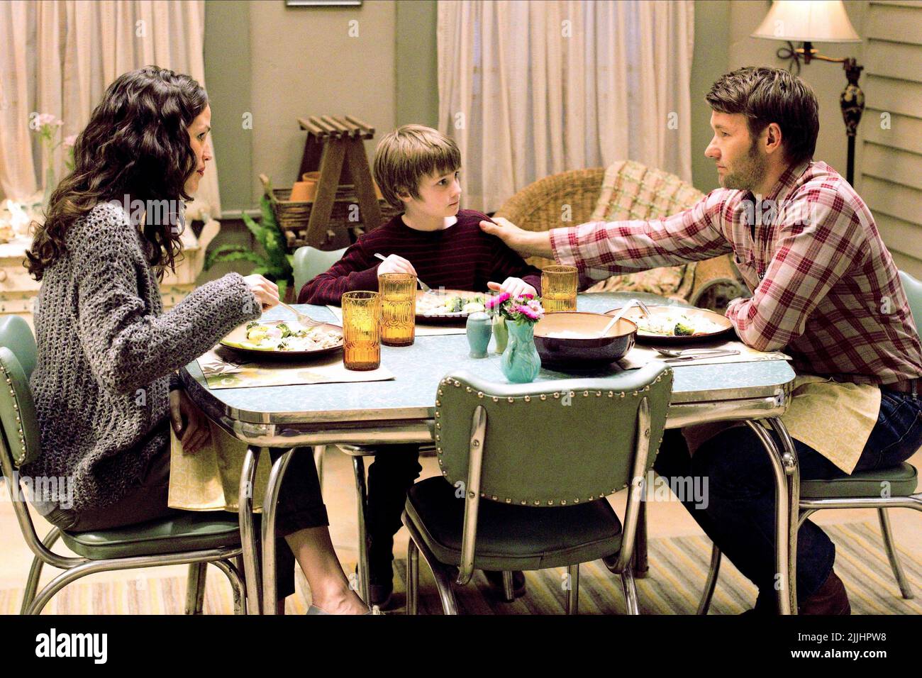 JENNIFER GARNER, CJ ADAMS, JOEL EDGERTON, THE ODD LIFE OF TIMOTHY GREEN ...