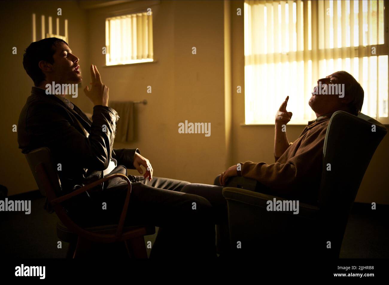 Ray winstone jim sturgess ashes hi-res stock photography and images - Alamy