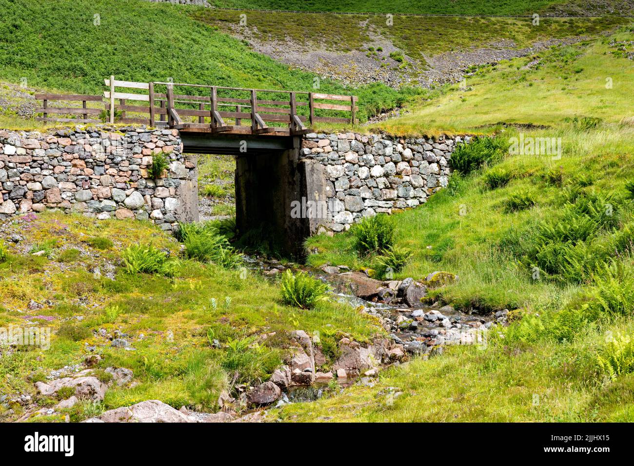 Glencoe Scotland, stunning scenery around the three sisters viewpoint ...